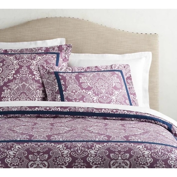 Pottery Barn Queen Comforter